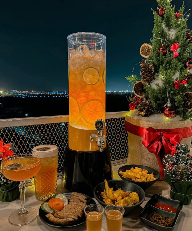 Heli Hub Rooftop : 𝐇𝐄𝐋𝐈 𝐇𝐔𝐁 – ROOFTOP VIEW SÂN BAY XỊN NHẤT GÒ VẤP ...